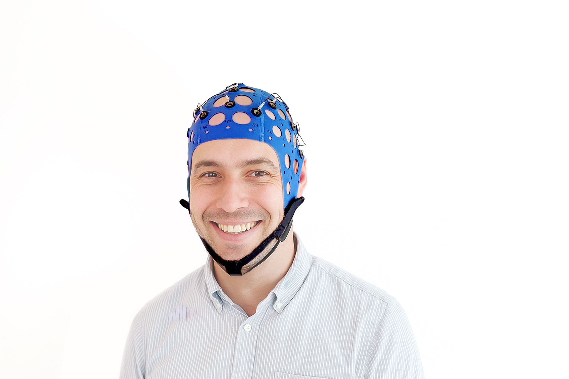 smallest and lightest portable EEG devices | Mentalab